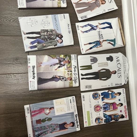 Simplicity | Art | Sewing Patterns Templates Blueprints 8 Pieces | Poshmark